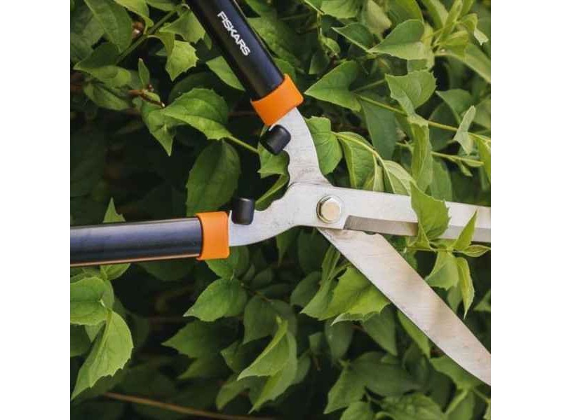 FISKARS 58.5cm Solid HS21 Hedge Shears Steel Blade